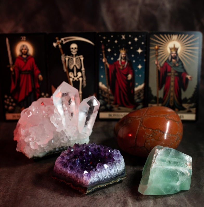 Emergency Sign From the Universe – Sacred Stone and Tarot